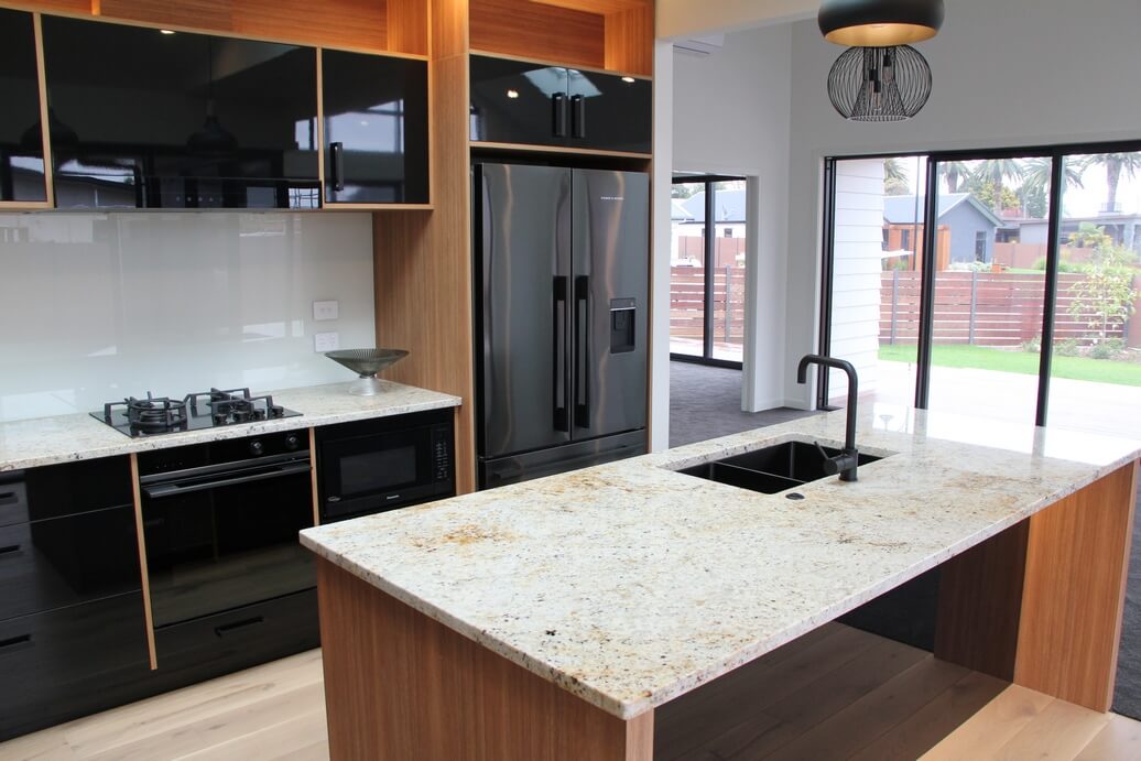 Designer Kitchen - Craig Diffey Builder Limited